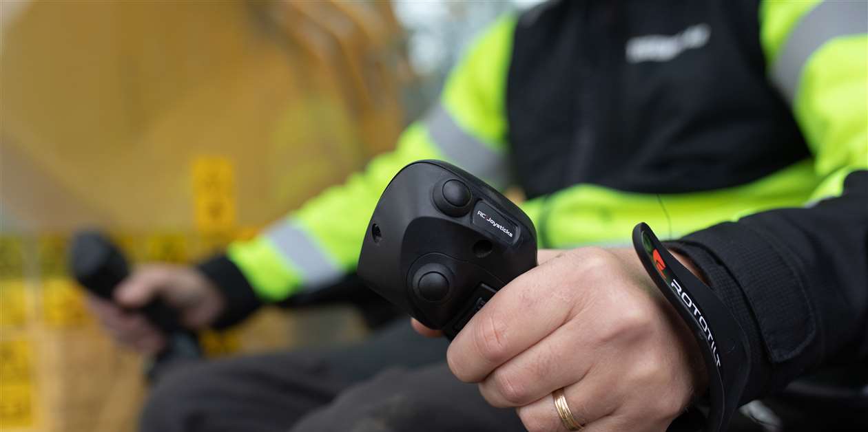 Rototilt introduces ergonomic joysticks - Demolition & Recycling ...
