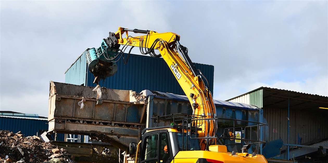 Recycling company expands JCB excavator fleet - Demolition & Recycling ...
