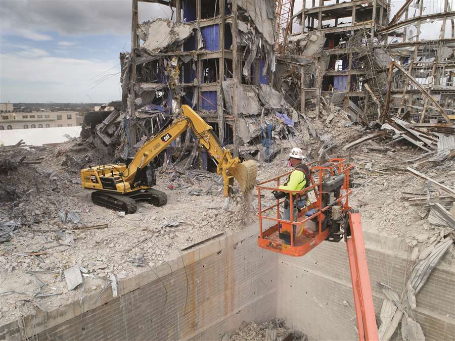 SAFETY FIRST. CAT® COMMAND REMOTE CONTROL TECHNOLOGIES. - Demolition ...