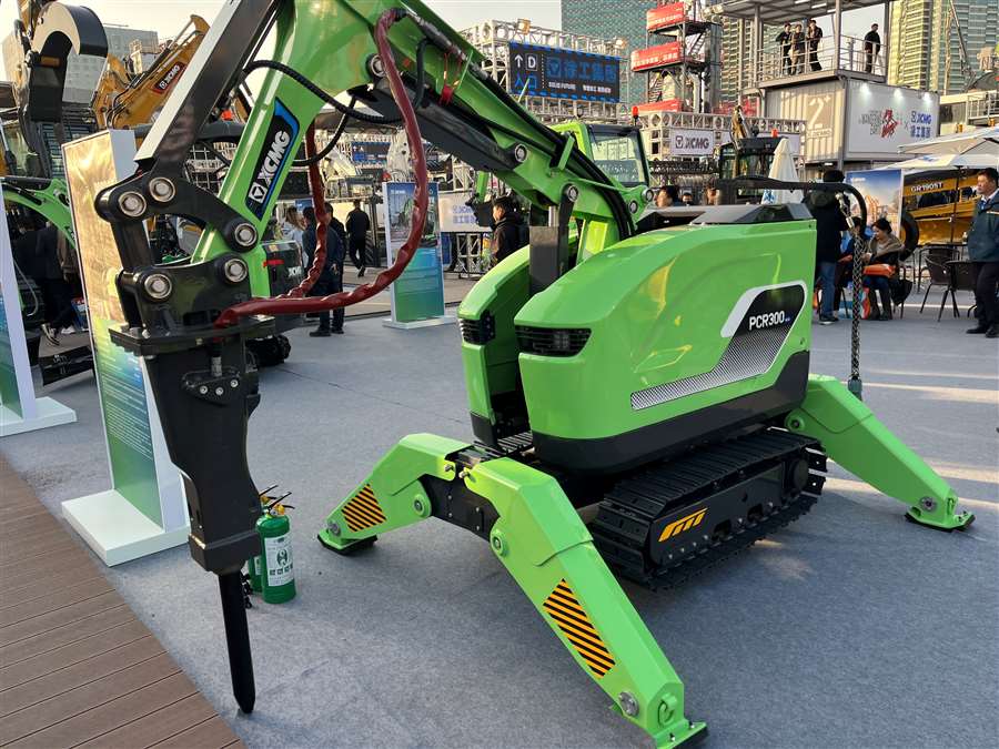 XCMG enters demolition robot market - Demolition & Recycling International
